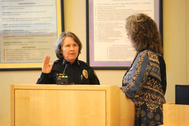 Crain sworn in as Sequim police chief | Peninsula Daily News