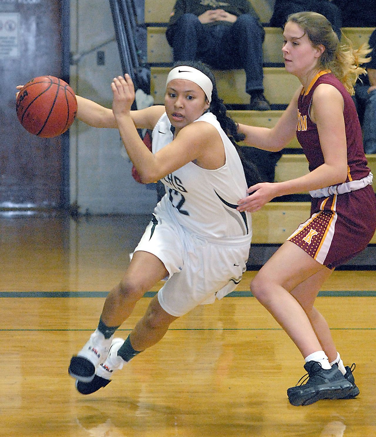 GIRLS BASKETBALL: Port Angeles comes up big in fourth quarter to earn ...