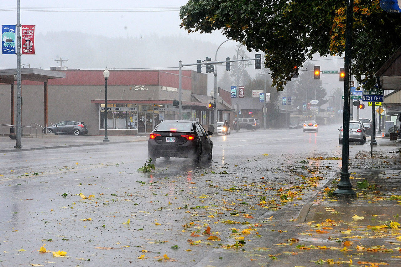 Second storm this week roars into east, west sides of Peninsula ...