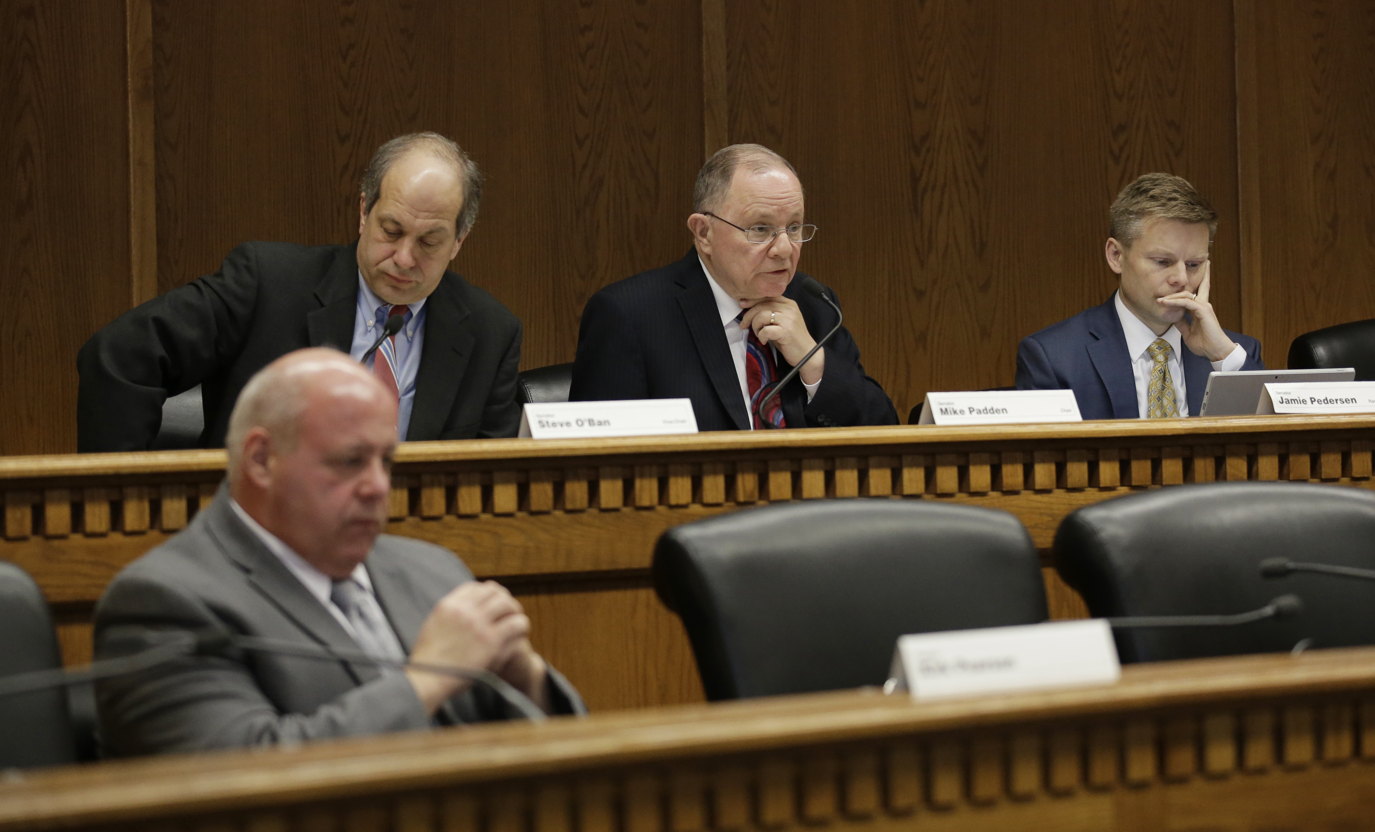 State Senate panel approves subpoena resolution for prisoner release ...