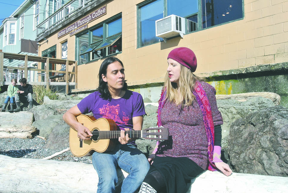 Peninsula singer-songwriter's Kickstarter campaign at critical point ...