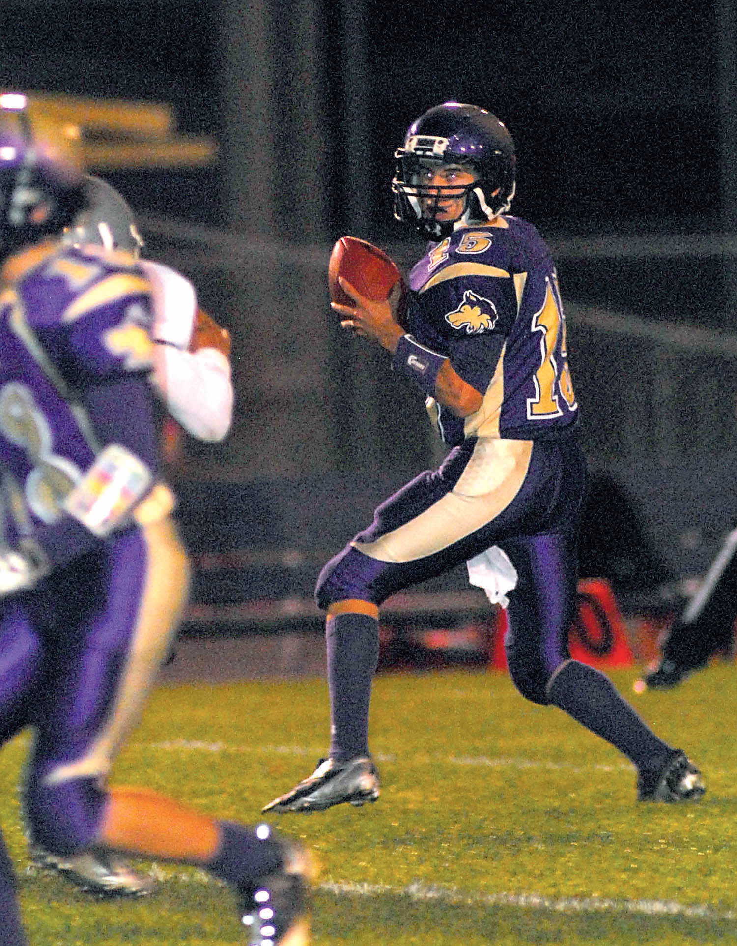PREP FOOTBALL: Sequim moving forward | Peninsula Daily News