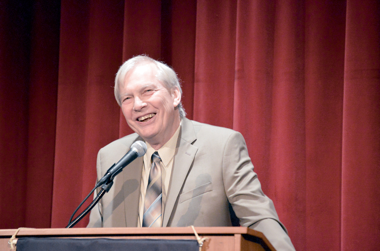 L.A. Jesuit public radio host's hero, Bob Edwards tells Port Angeles ...