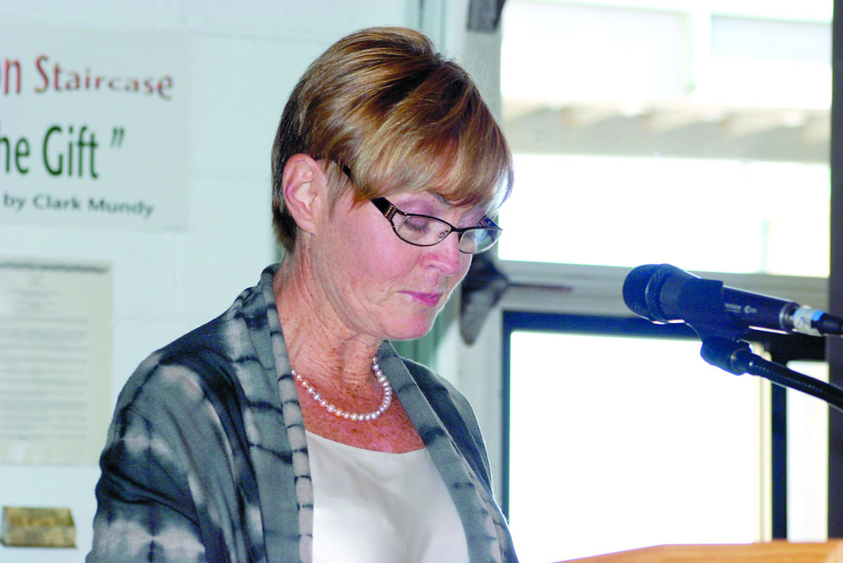 Mourners bid farewell to Port Angeles entrepreneur Paul Cronauer ...