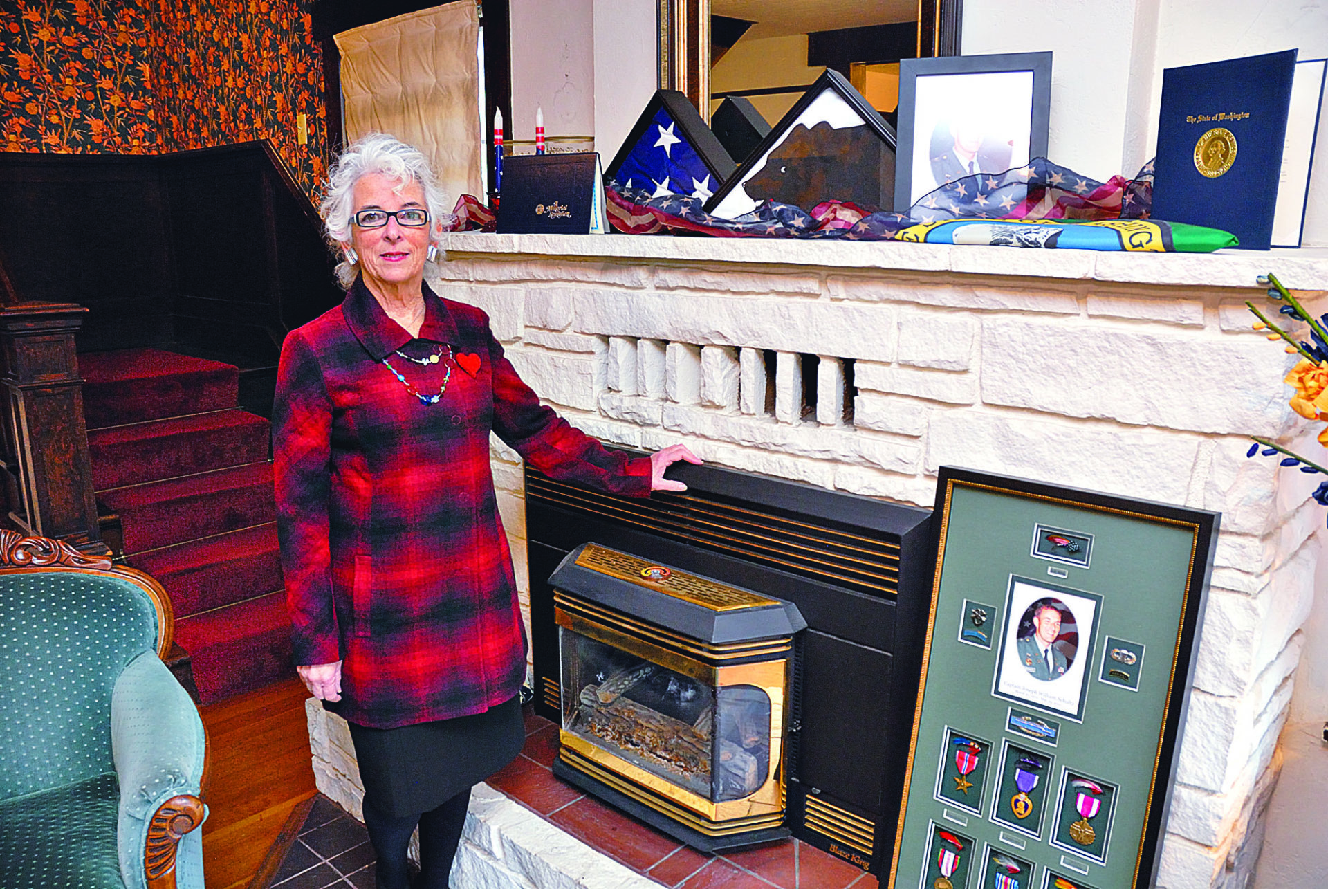 Green Beret's mom breakfasts with Obamas in honor of son | Peninsula ...