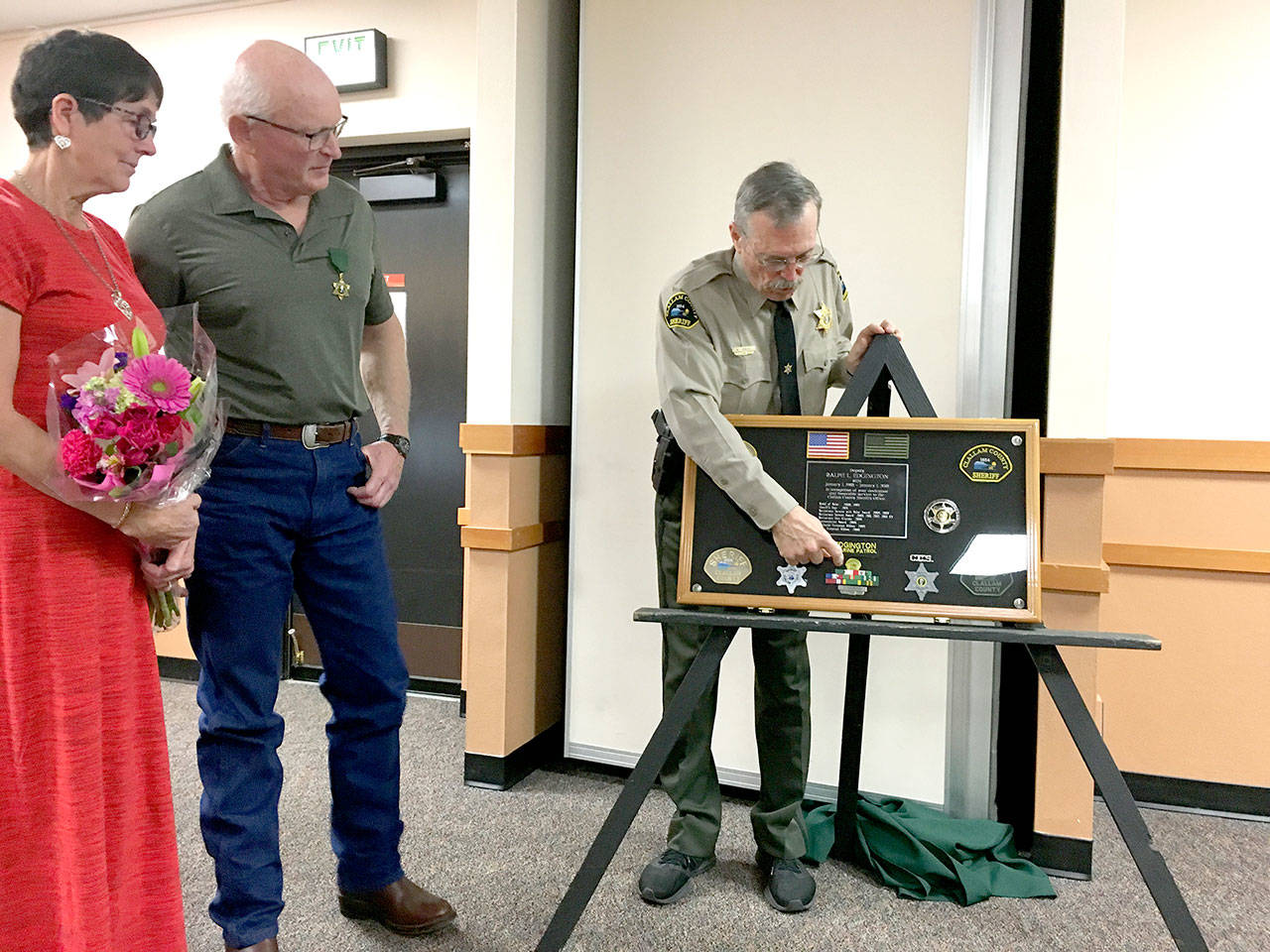 Highly decorated deputy honored after retirement | Peninsula Daily News