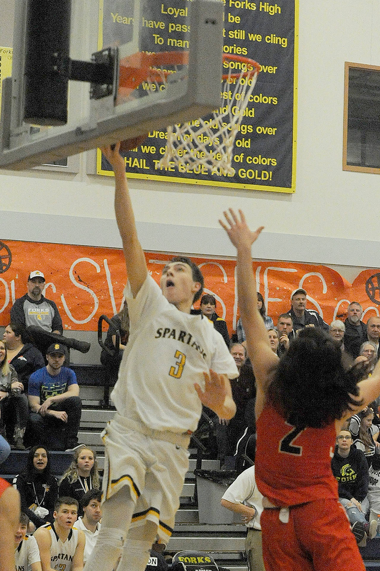 BOYS HOOPS: Spartans soar on senior night; McCoy scores 42 of team’s 46 ...
