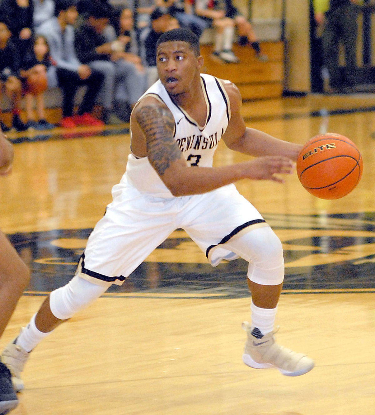 COLLEGE BASKETBALL: Peninsula hitting the jackpot with Las Vegas guard ...
