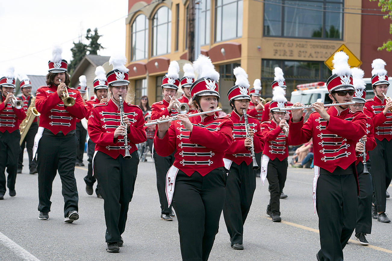 PHOTOS: Port Townsend parade ‘Off to Rhodyland’ | Peninsula Daily News