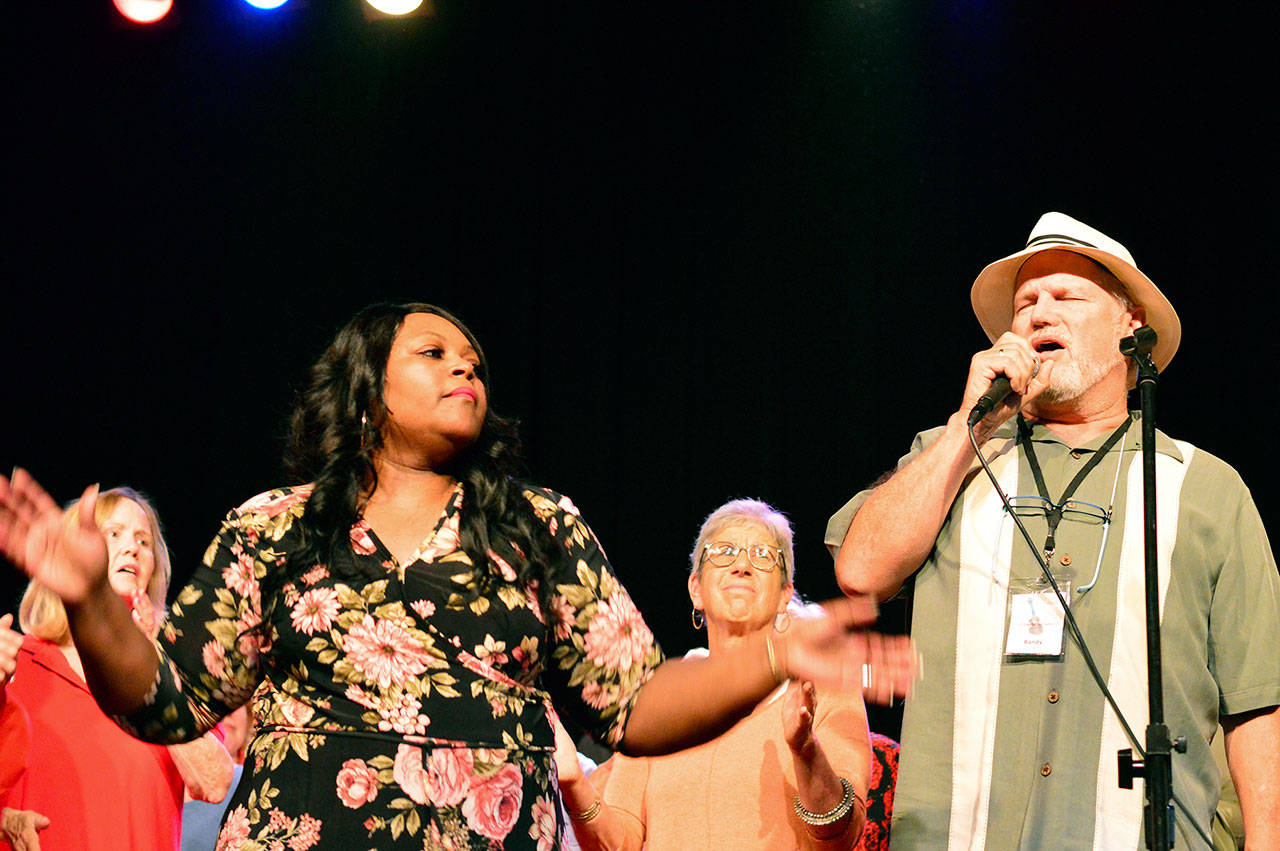PHOTOS: Gospel concert caps week of learning at Acoustic Blues Festival ...