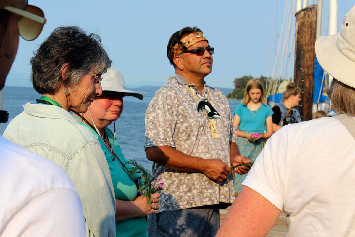 Flowers for Tokitae: Remembering Puget Sound’s captured orcas ...
