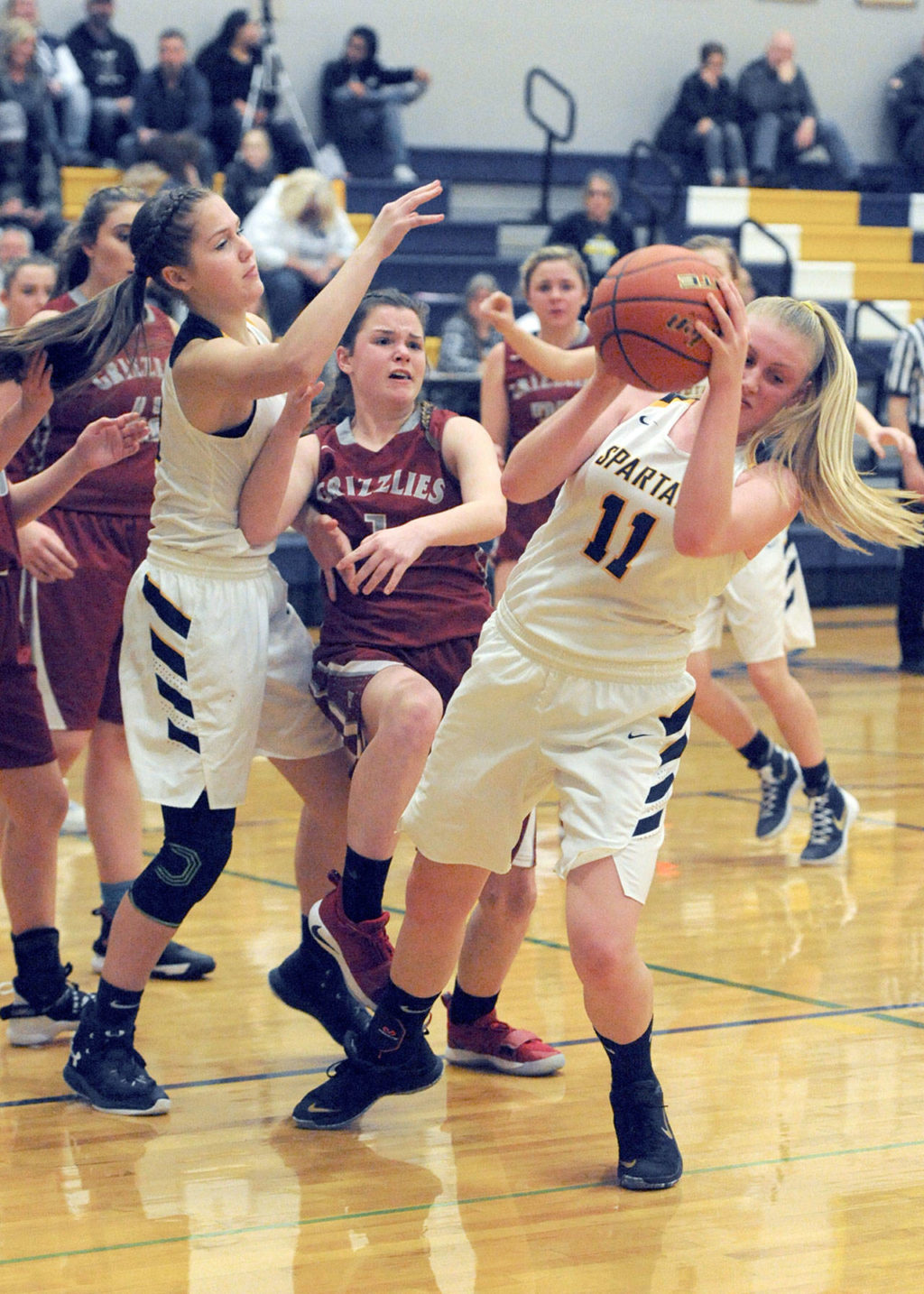 GIRLS BASKETBALL ROUNDUP: Forks in control in win over Hoquiam; Port ...