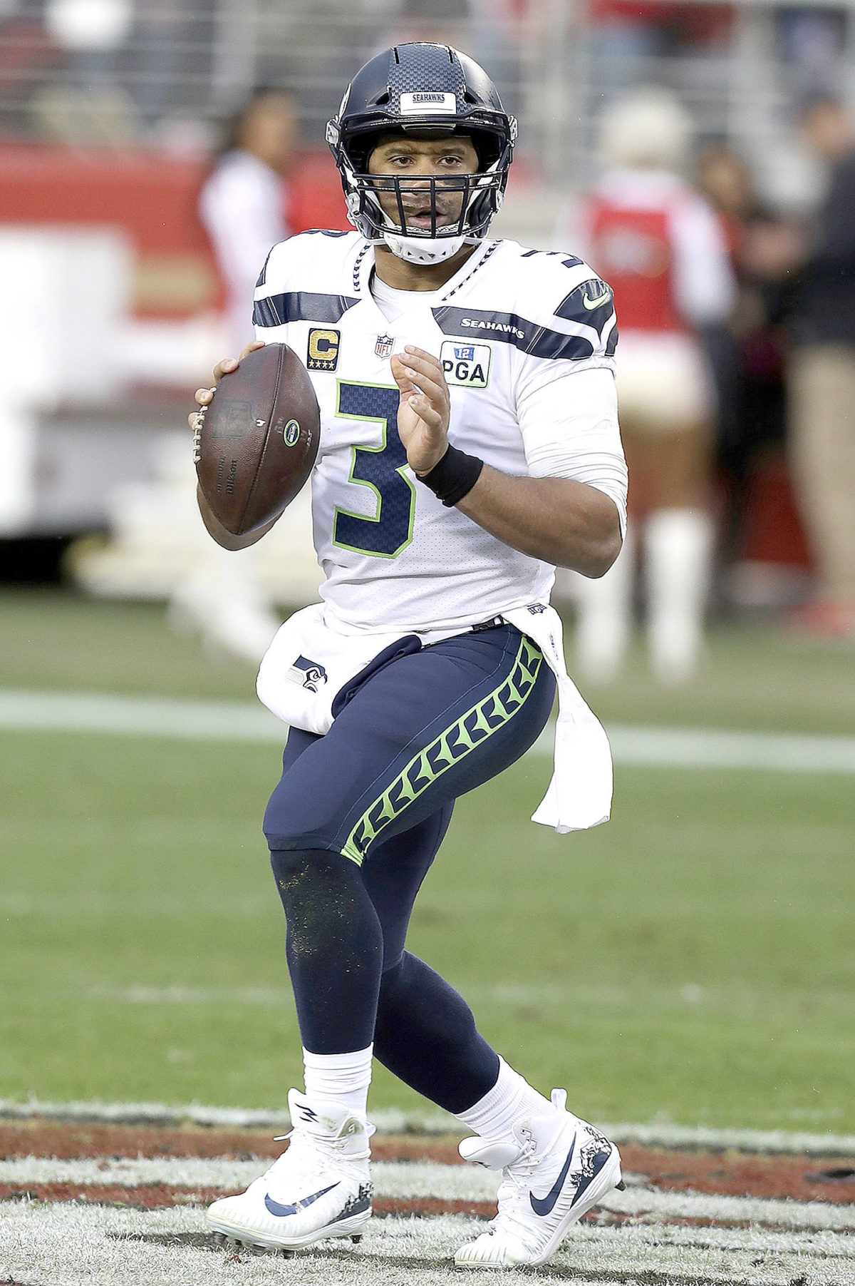 SEAHAWKS: Wilson, Hawks agree to 4-year, $140 million extension ...