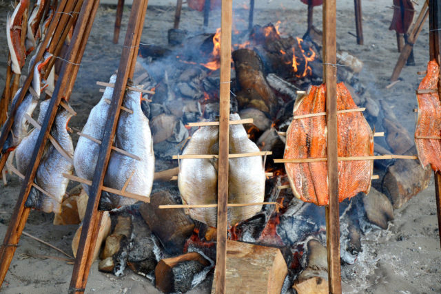 PHOTO GALLERY: Makah Days draw crowds to Neah Bay | Peninsula Daily News