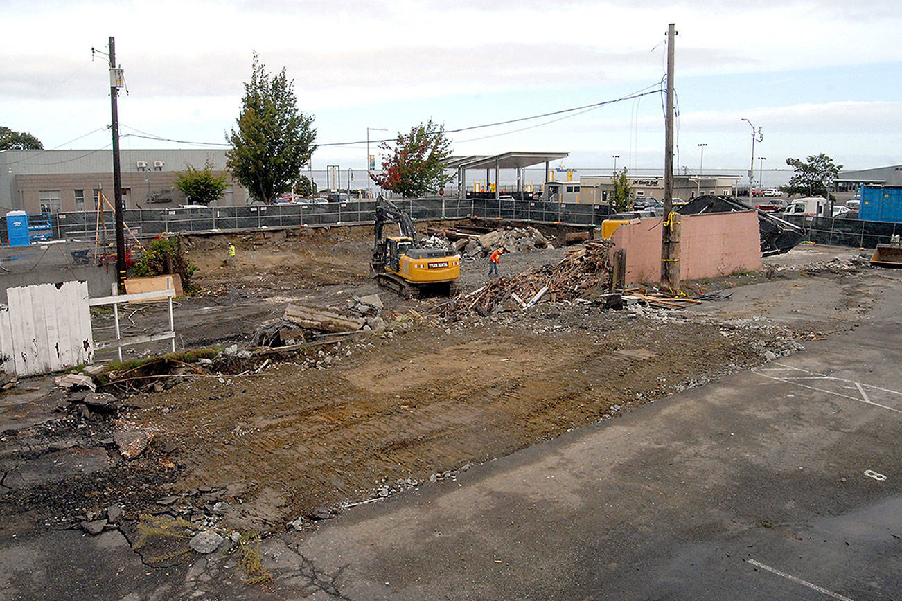 Speedy demolition: Razing of Front Street buildings to begin Monday ...