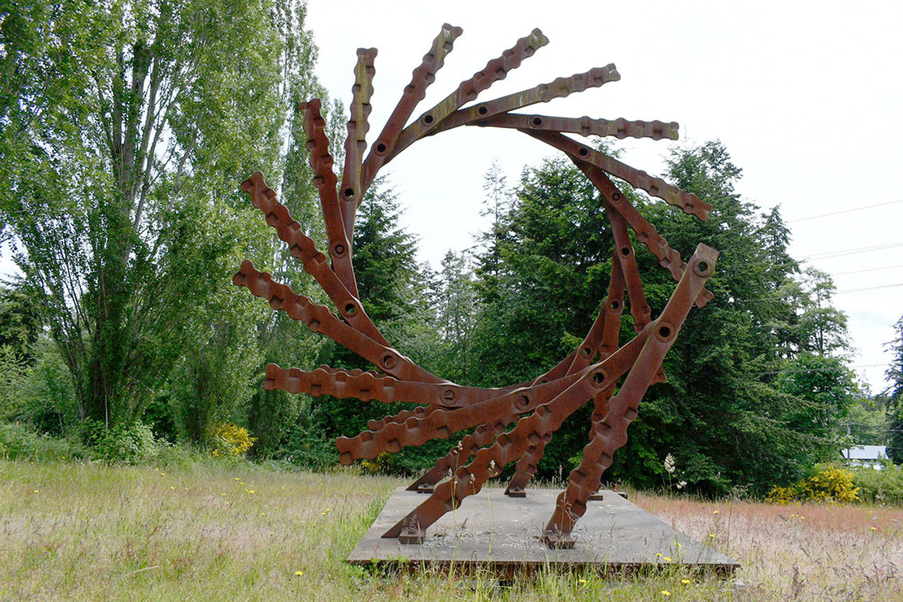 Jaqua sculpture to be installed Wednesday | Peninsula Daily News