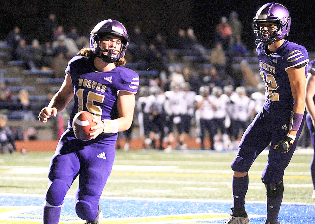 DISTRICT FOOTBALL: Sequim gets back on track, makes state tournament ...