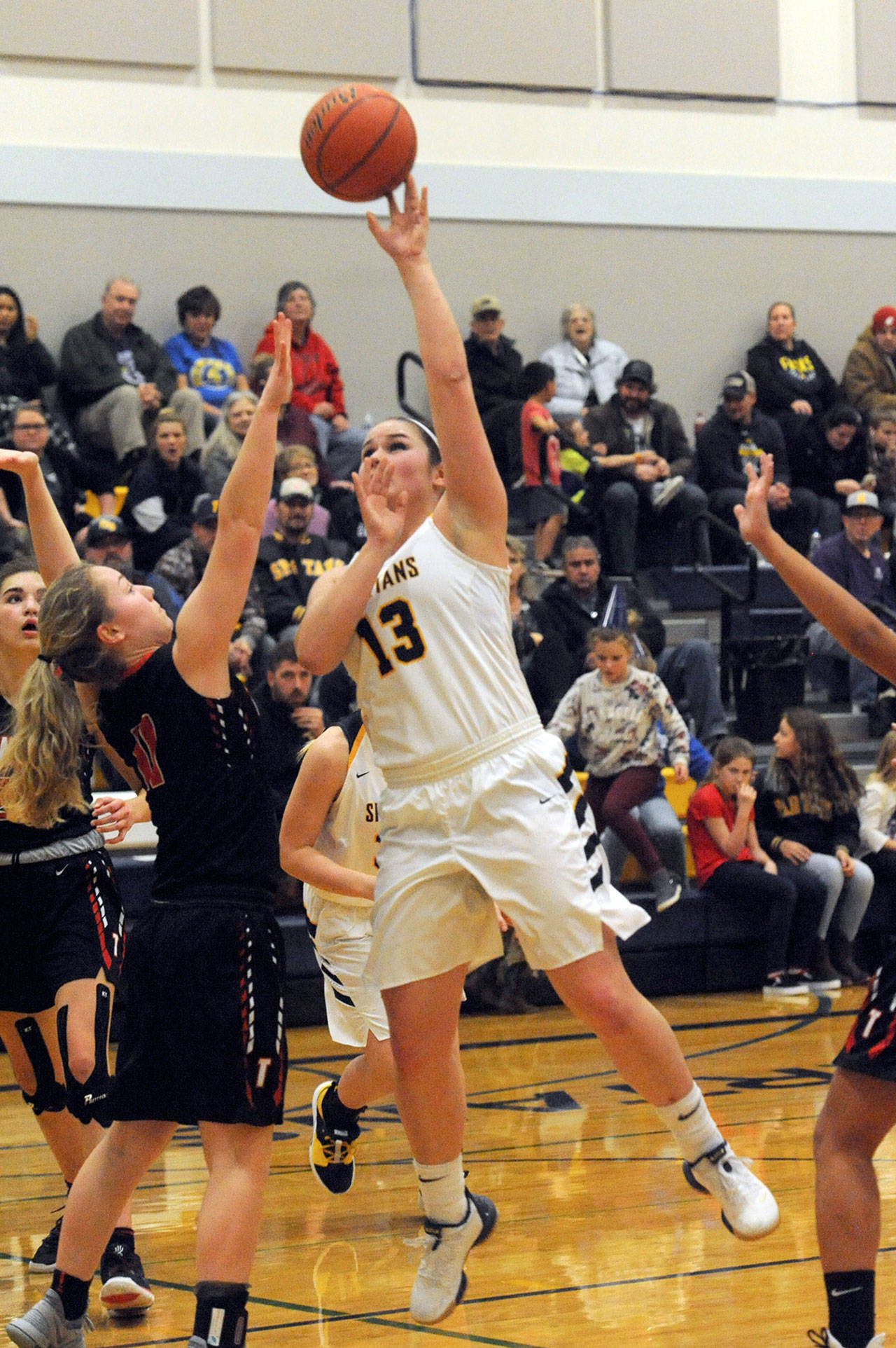 GIRLS BASKETBALL ROUNDUP: Sequim saves best for last in win over North ...