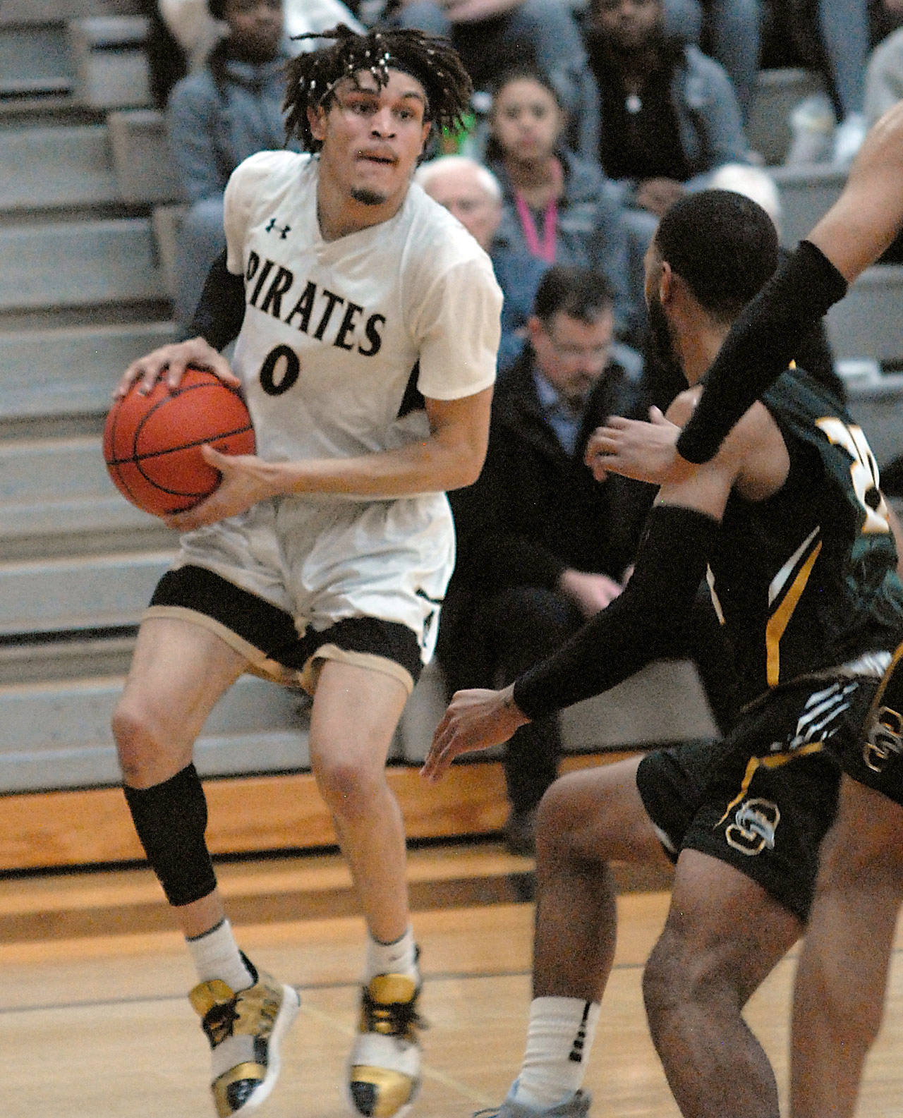 MEN’S BASKETBALL: Peninsula falls to Shoreline, hosts loser-out playoff ...