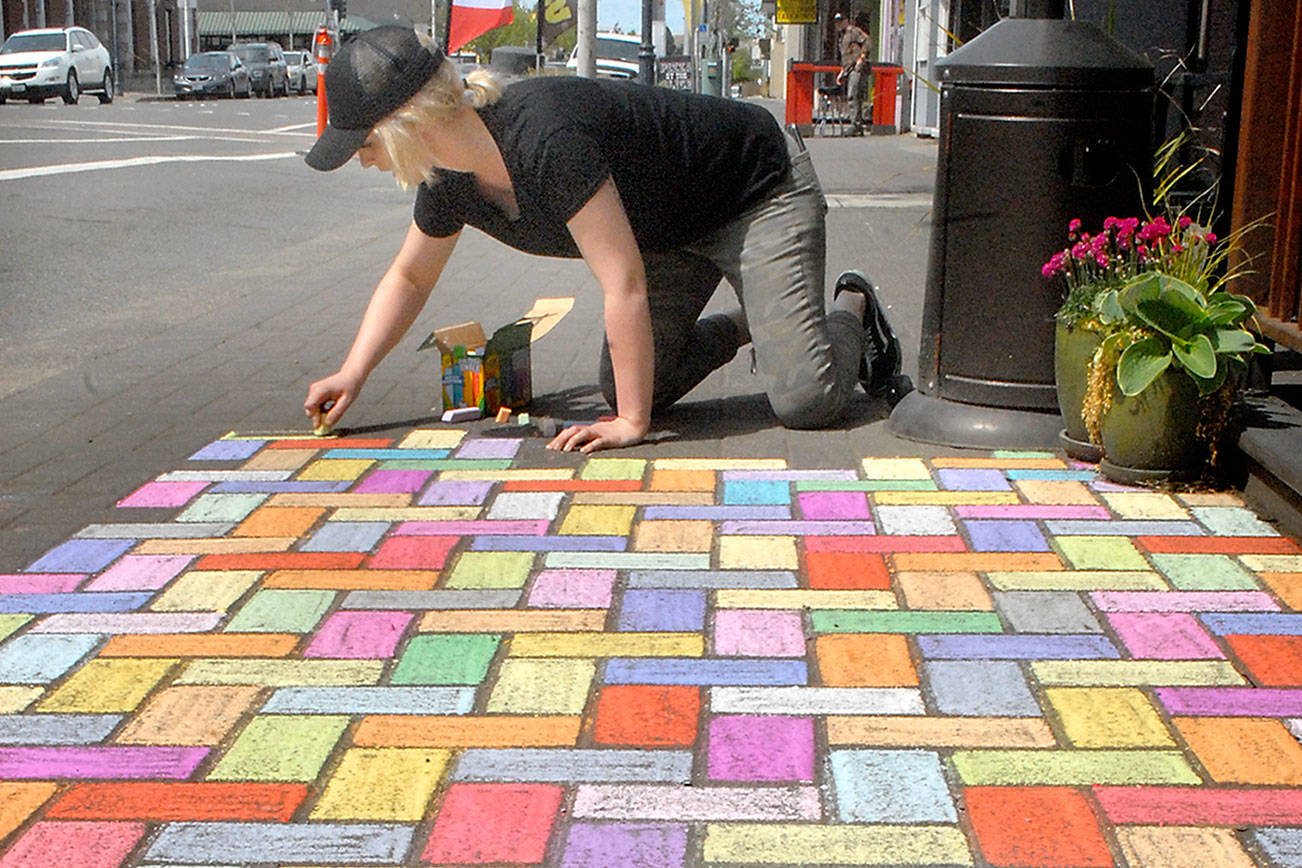 Sidewalk art | Peninsula Daily News