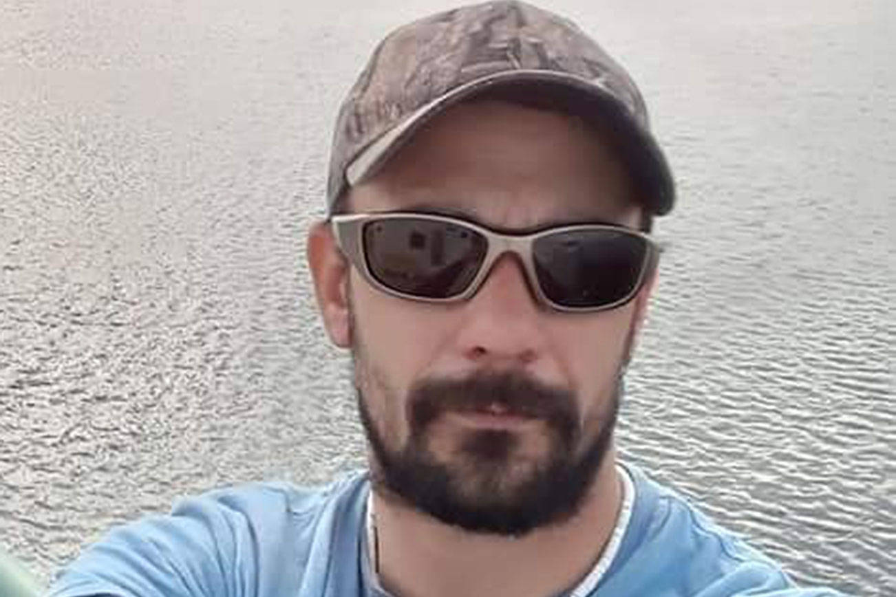 Coast Guard seeks missing kayaker | Peninsula Daily News