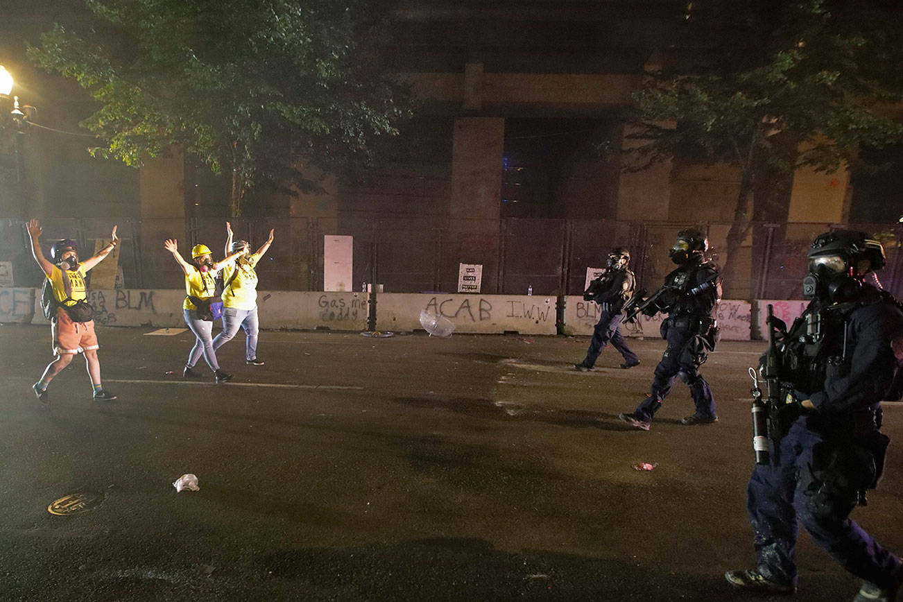 Federal troops to begin withdrawal from Portland | Peninsula Daily News