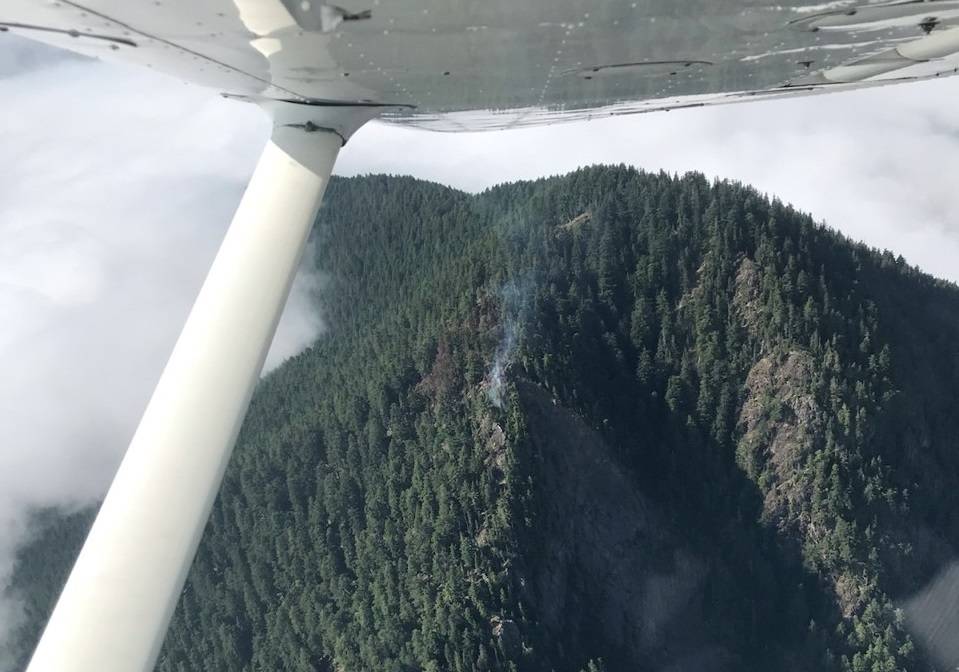 Mount Lena fire west of Brinnon still active | Peninsula Daily News