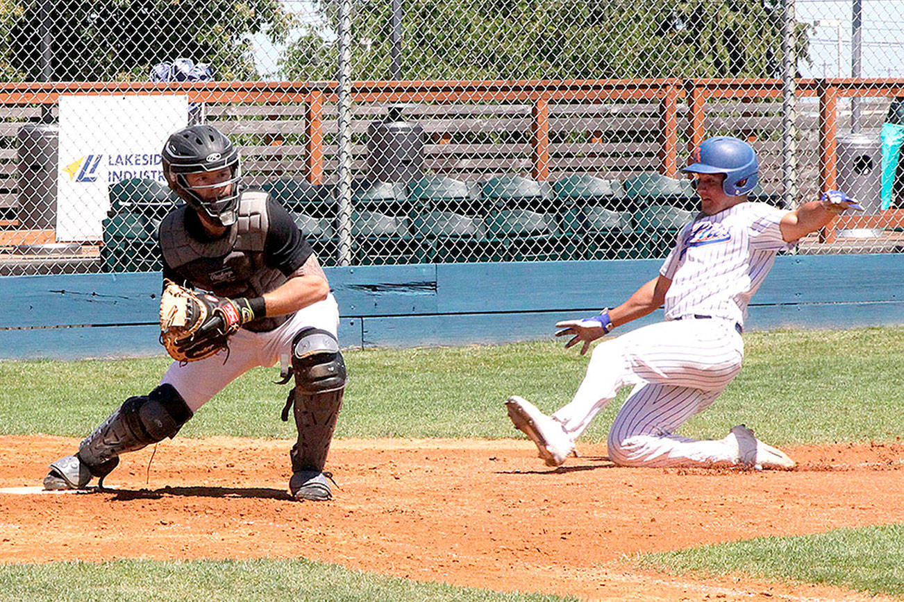 LEFTIES: Bats explode for PA; 30 runs in two wins | Peninsula Daily News