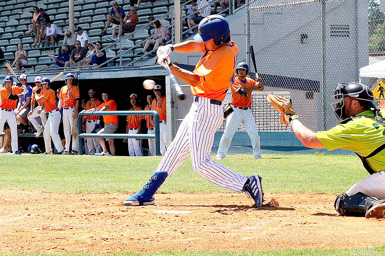 LEFTIES: Bats as hot as the weather | Peninsula Daily News