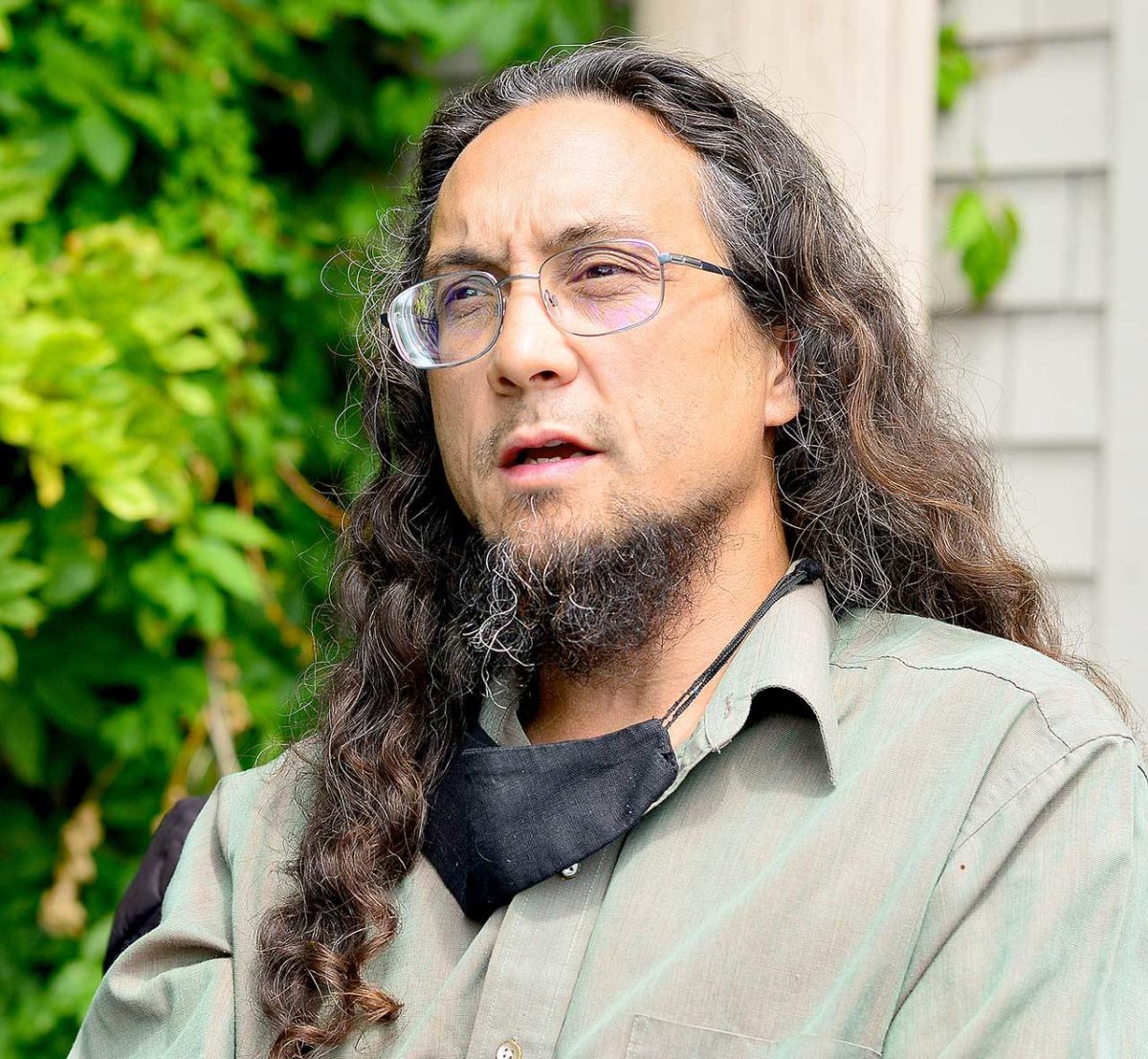 Signs not recycled | Peninsula Daily News