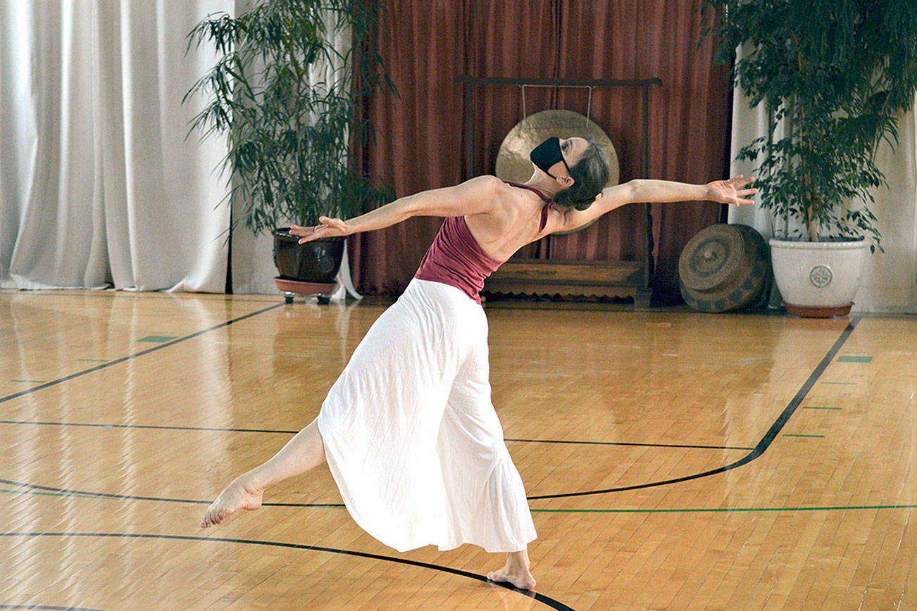 Dancer-choreographer marks 81st birthday | Peninsula Daily News