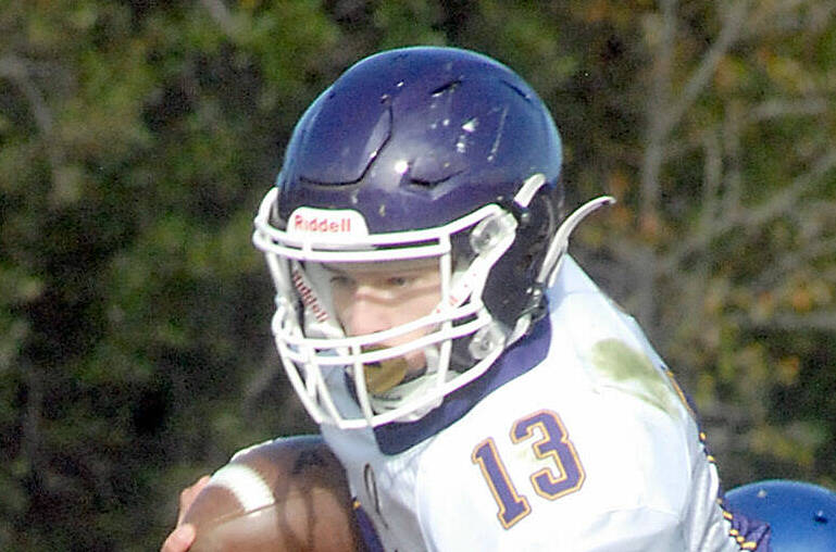 ATHLETE OF THE WEEK: Kevin Alejo, Quilcene football | Peninsula Daily News