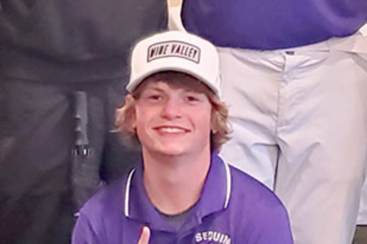 STATE GOLF TOURNAMENT: (Updated) Sequim’s Sweet in second place ...