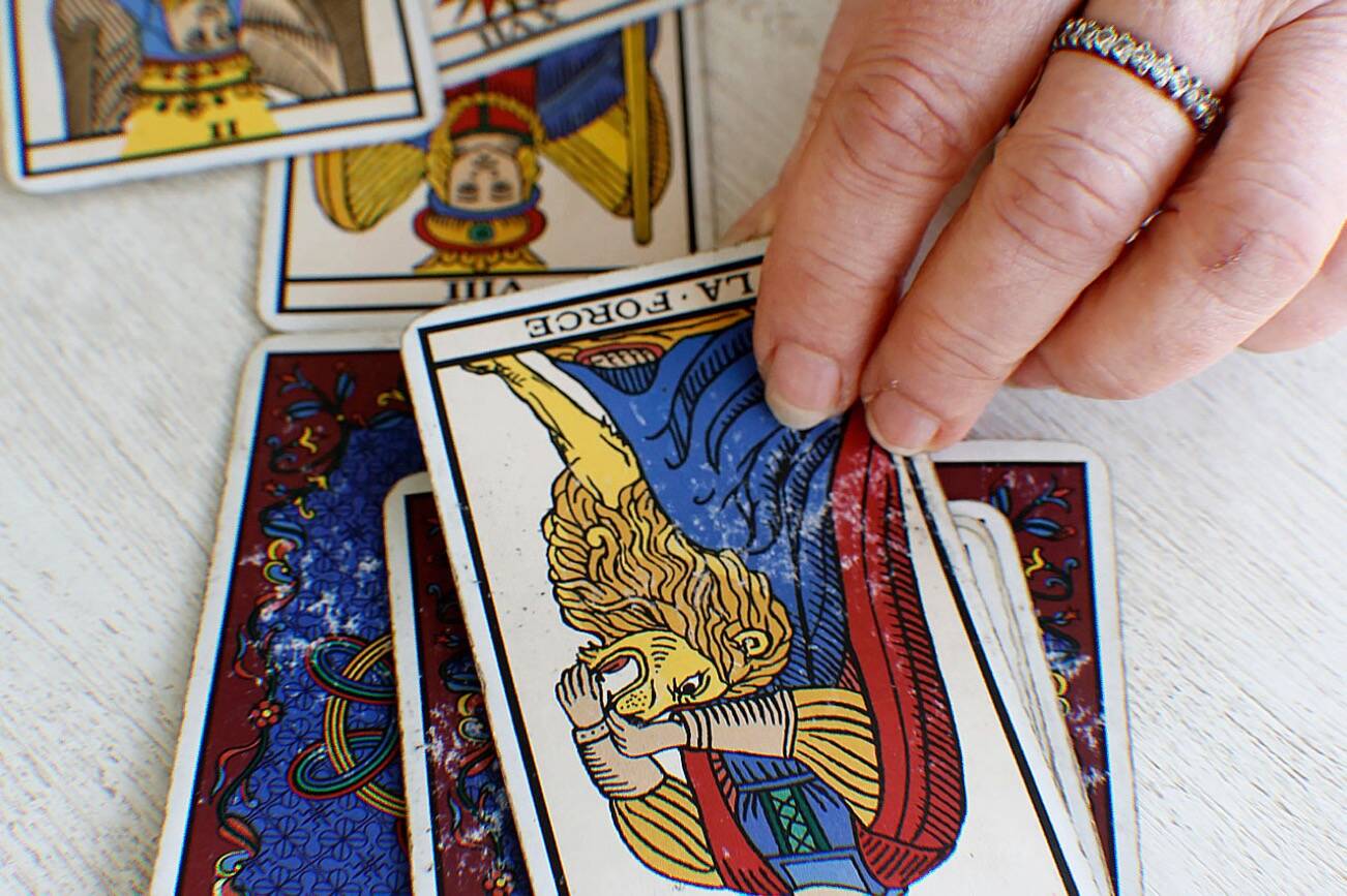 Best Tarot Card Reading Sites Online That Work | Peninsula Daily News