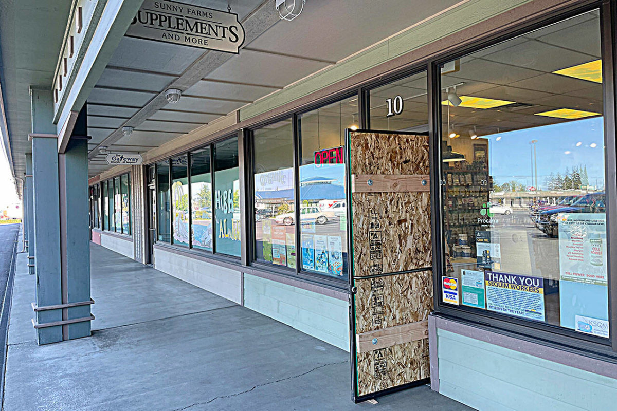 Sequim store burglar gets away with empty till | Peninsula Daily News