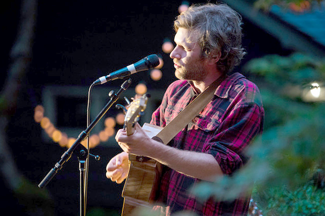 Nathaniel Talbot Trio to play at The Palindrome | Peninsula Daily News