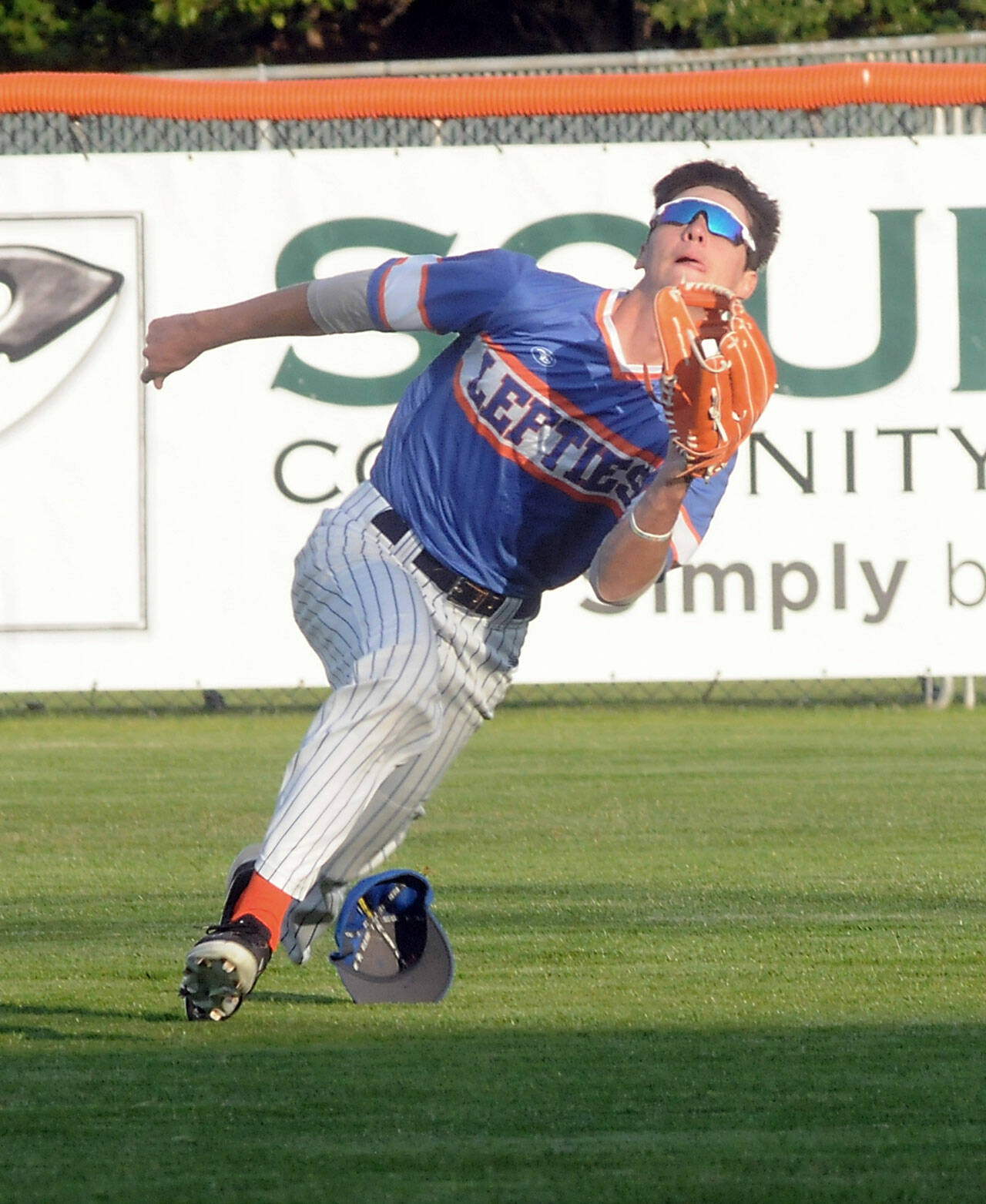 LEFTIES: Solid pitching, home run bomb lifts Port Angeles to 4th ...