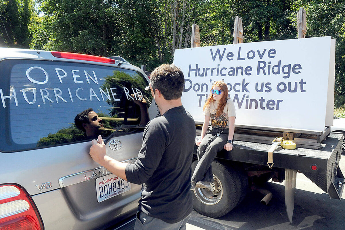 Clallam Transit approves ‘Strait Shot’ bus service to Bainbridge ferry ...