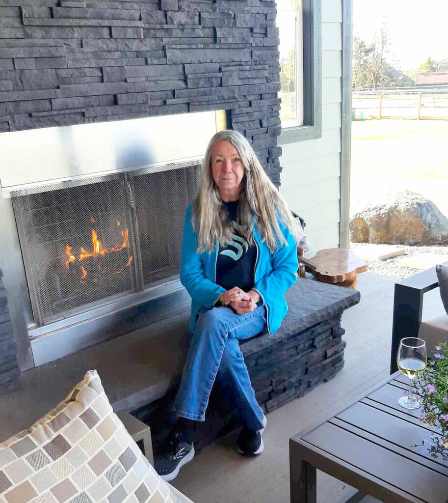 Sequim poet to read from debut book Friday | Peninsula Daily News