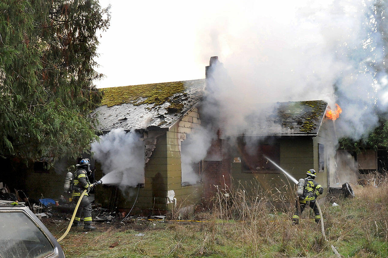 Blaze extinguished at structure reportedly housing squatters ...
