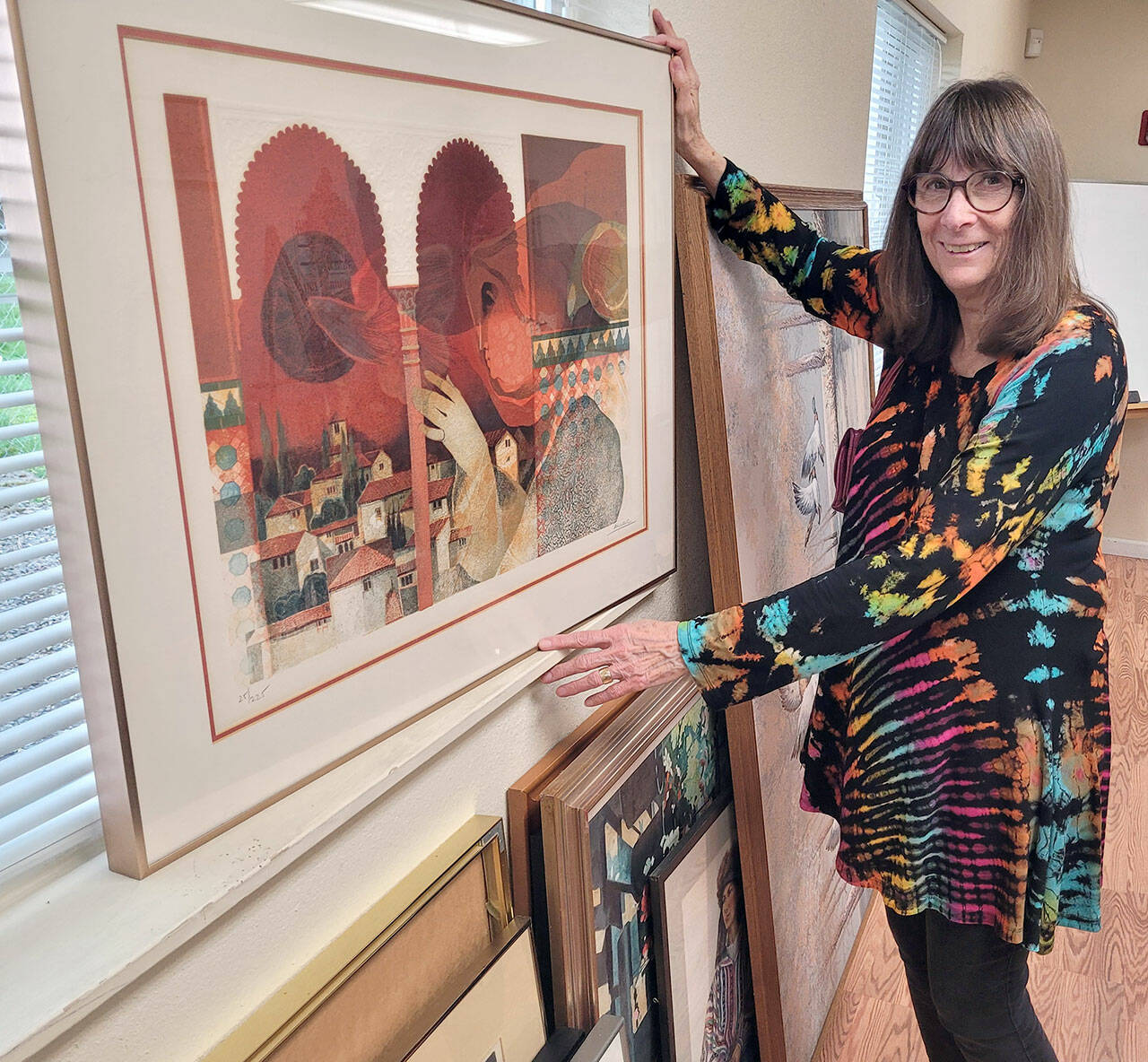 Art sale fundraiser set Thursday | Peninsula Daily News