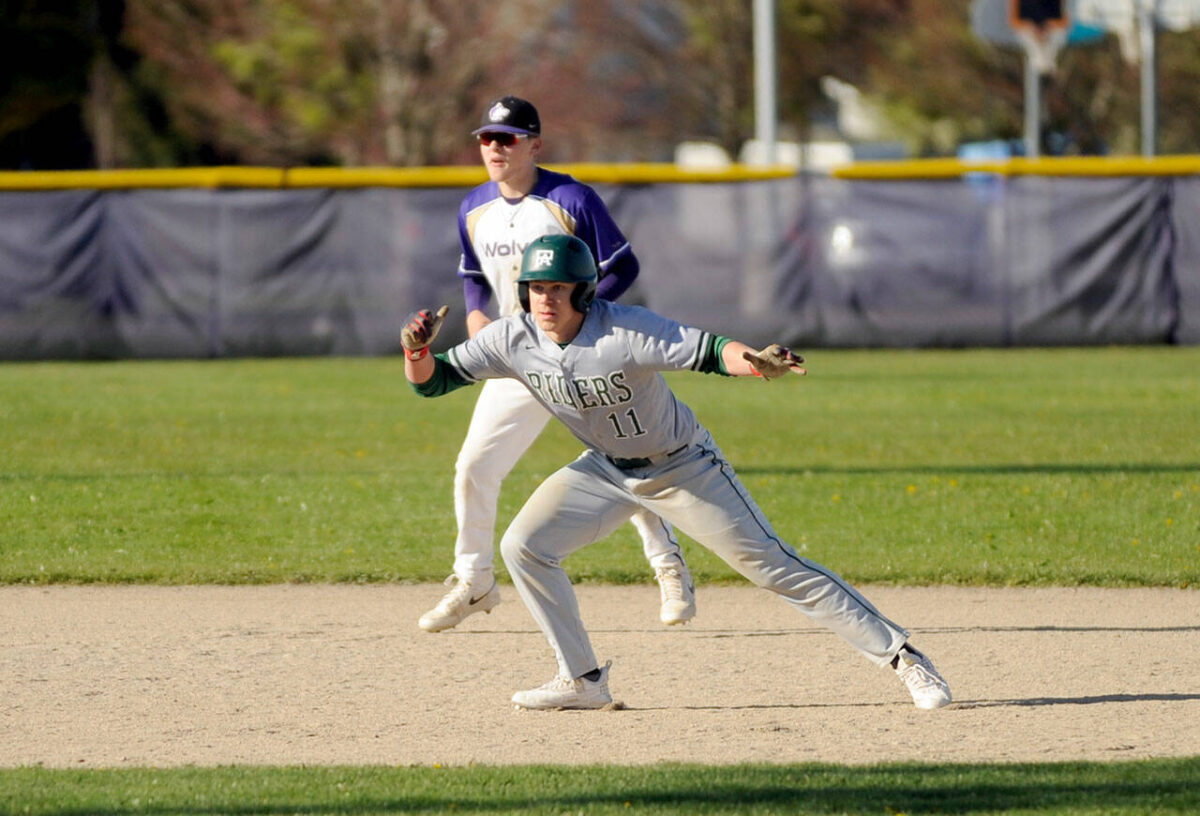 PREP BASEBALL: Riders able to hold off Wolves again | Peninsula Daily News