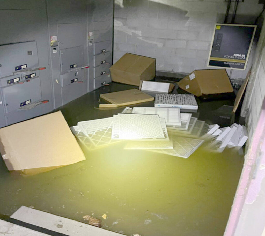 Water damage closes Port Townsend pool | Peninsula Daily News