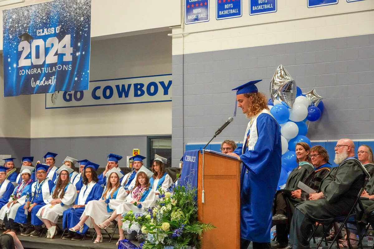 Graduation walk | Peninsula Daily News