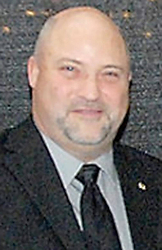 Simpson, Bernard advance in race for Clallam PUD seat | Peninsula Daily ...