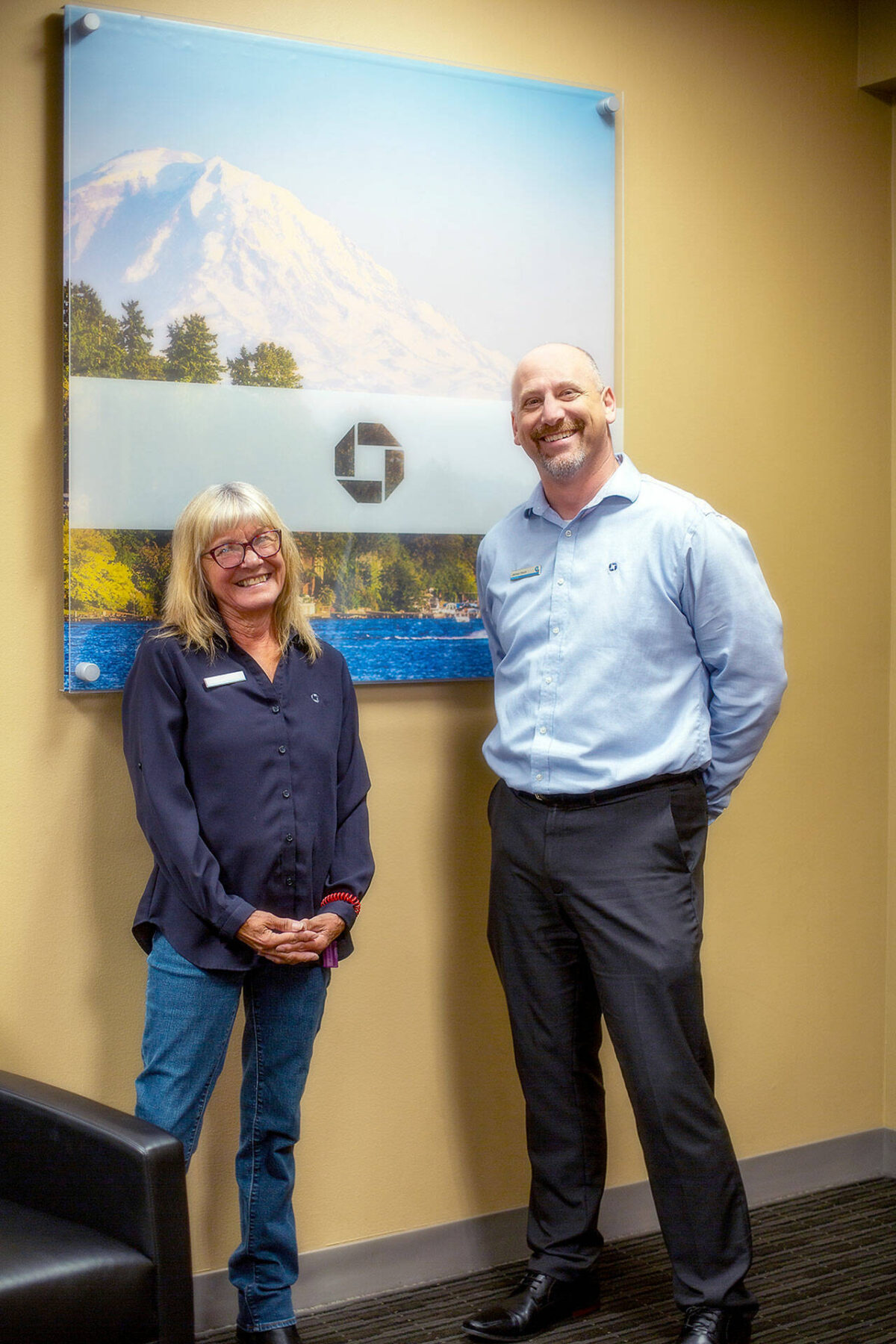Chase employee celebrates 50-year milestone at bank | Peninsula Daily News