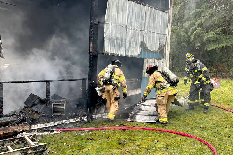 Firefighters extinguish structure fire near Port Townsend | Peninsula ...