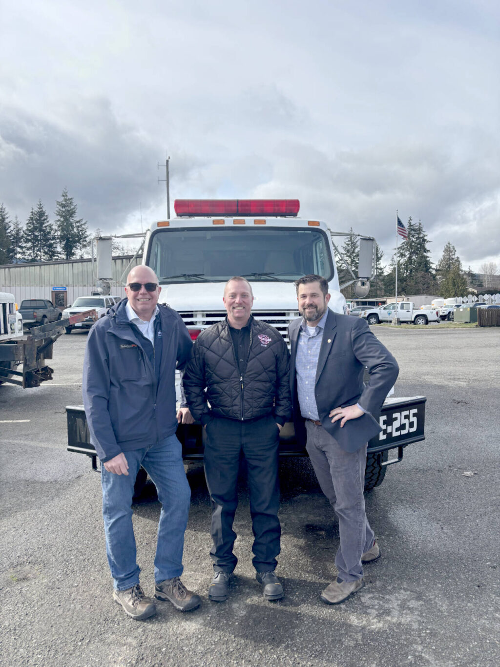 Port Angeles partners with port to purchase fire engine | Peninsula ...
