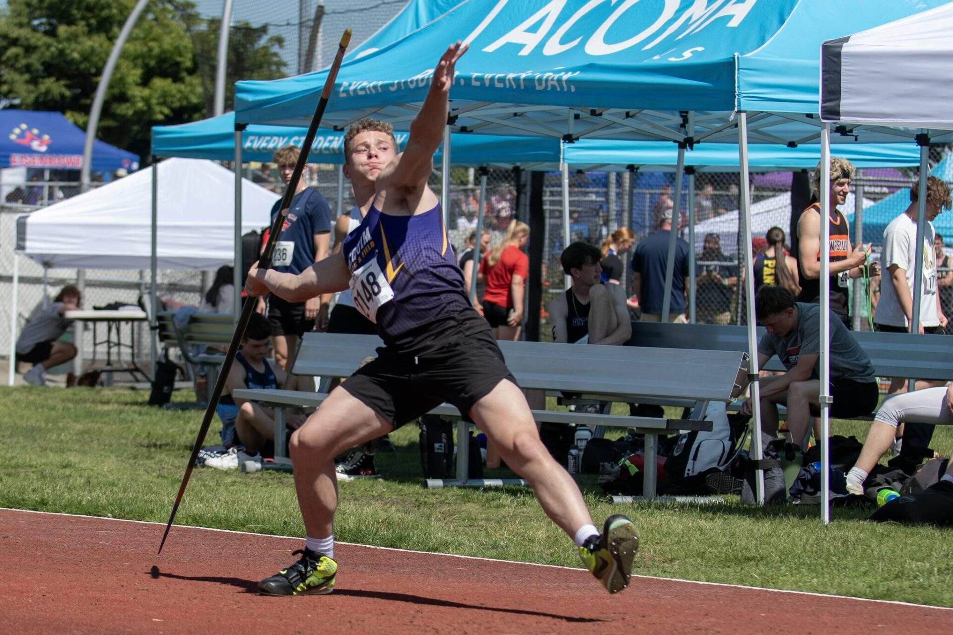 STATE TRACK AND FIELD CHAMPIONSHIPS: (updated) Sequim’s Turella, PA’s ...