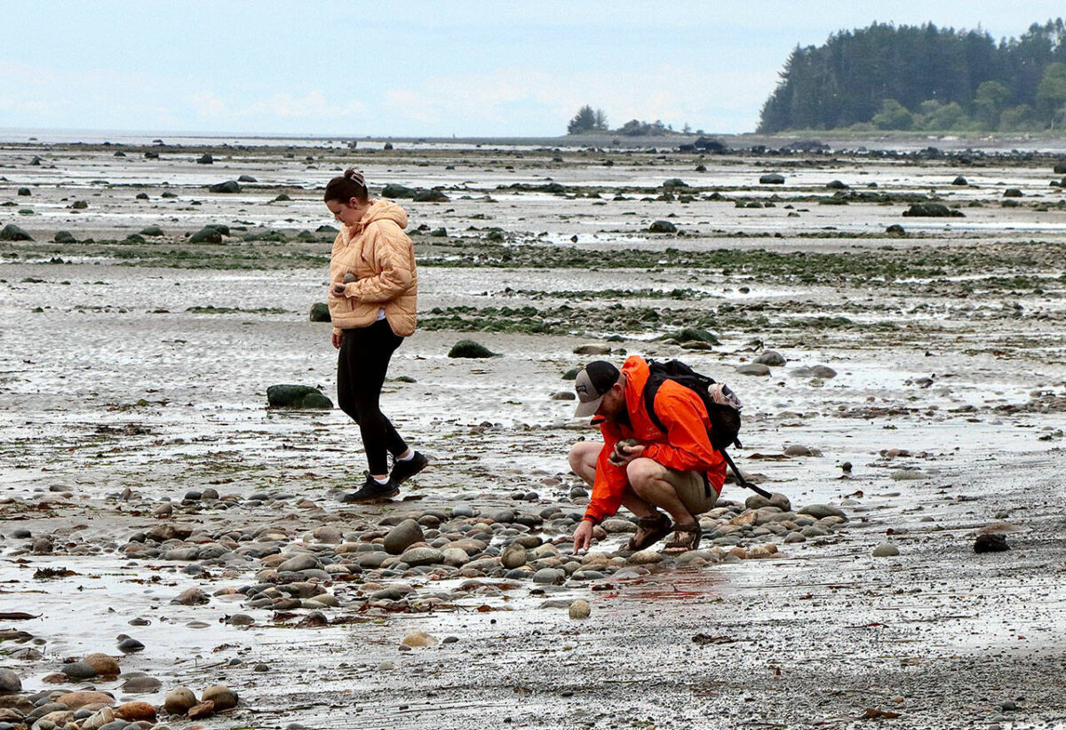 Low tides | Peninsula Daily News